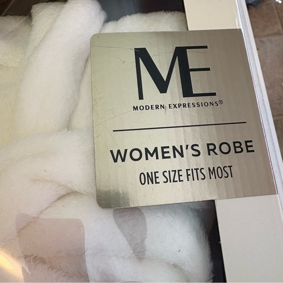 Modern Expressions | Intimates & Sleepwear | Modern Expressions Womens ...